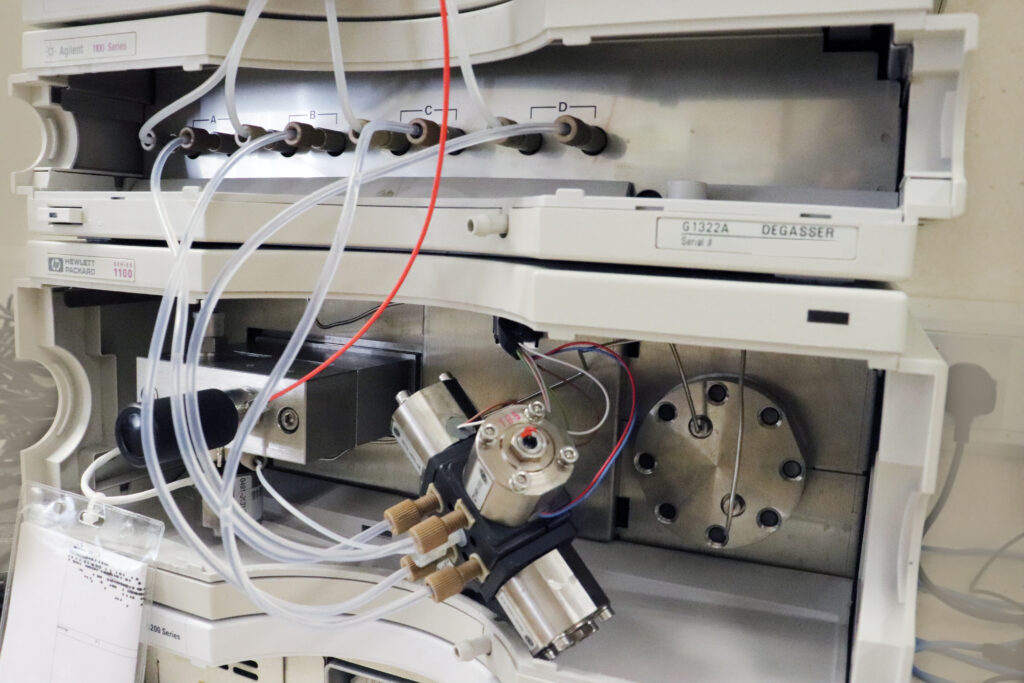 What to look out for when cleaning your HPLC system